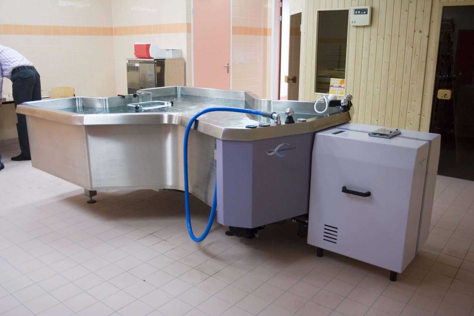 Hydrotherapy equipment, essential tools for rehabilitation - EWAC Medical